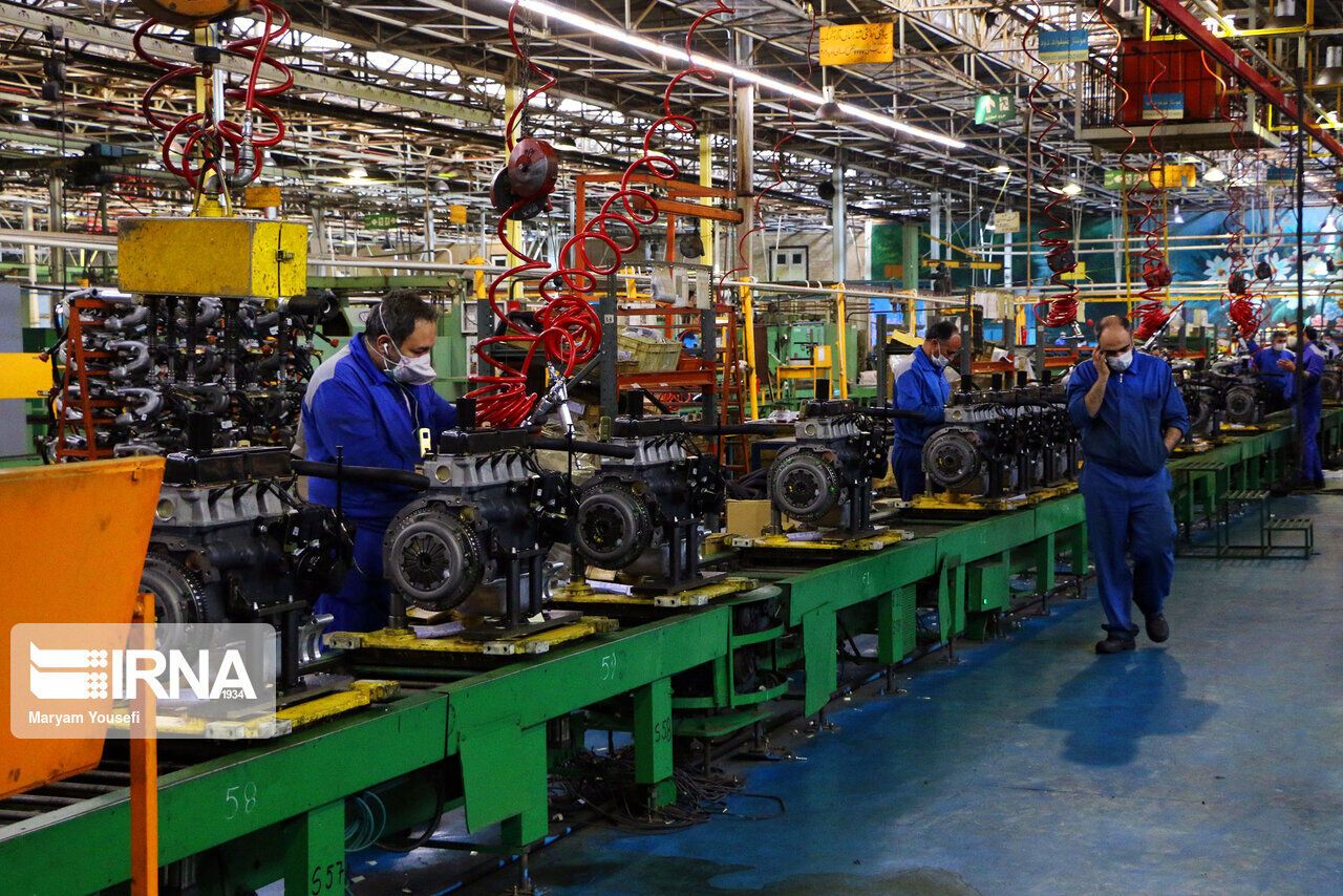 Iran’s Manufacturing Faces Slump Amid Lower Demand | Iran International