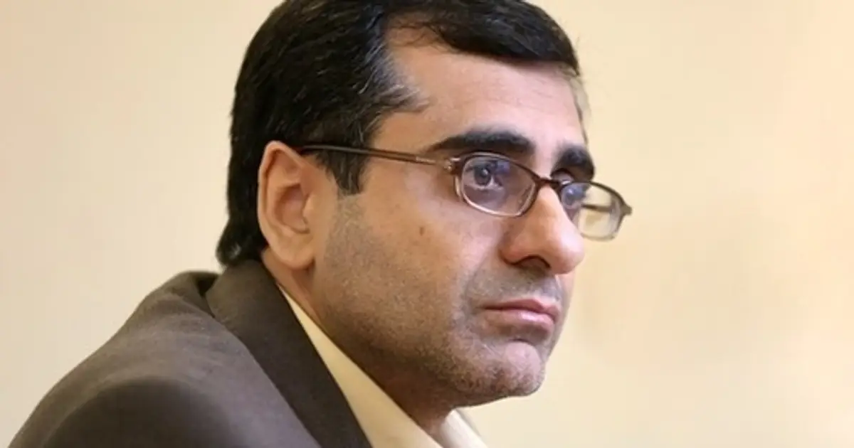 عضو هیات علمی دانشگاه طباطبایی پول را در خزانهها میریزیم دستی که